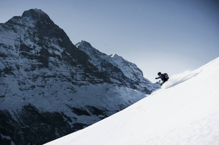 Xenic: Peak performer. Lightweight ski touring binding with added safety.